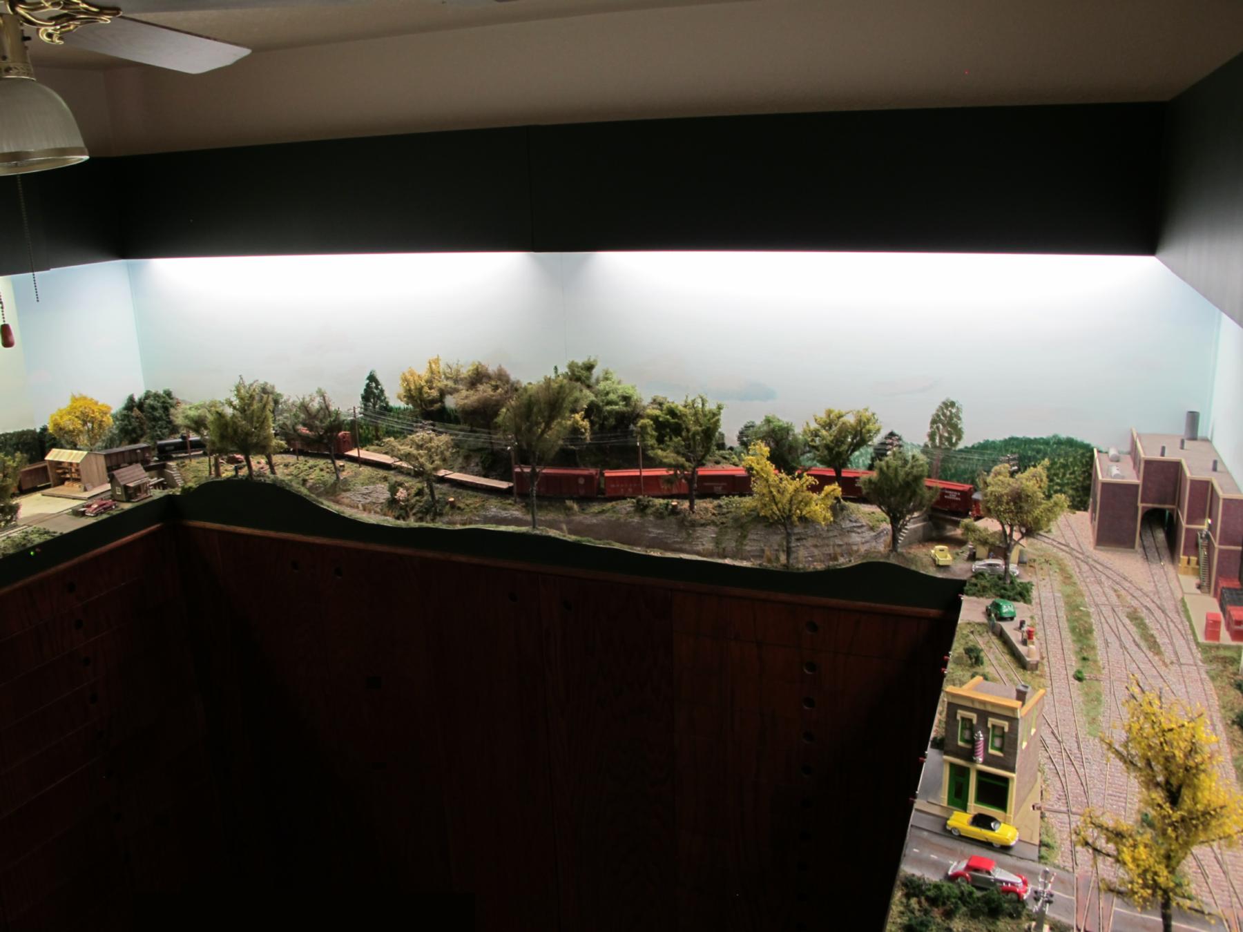 Final Photos | Layout #7 | Layouts | Articles | Peter's Model Railroading